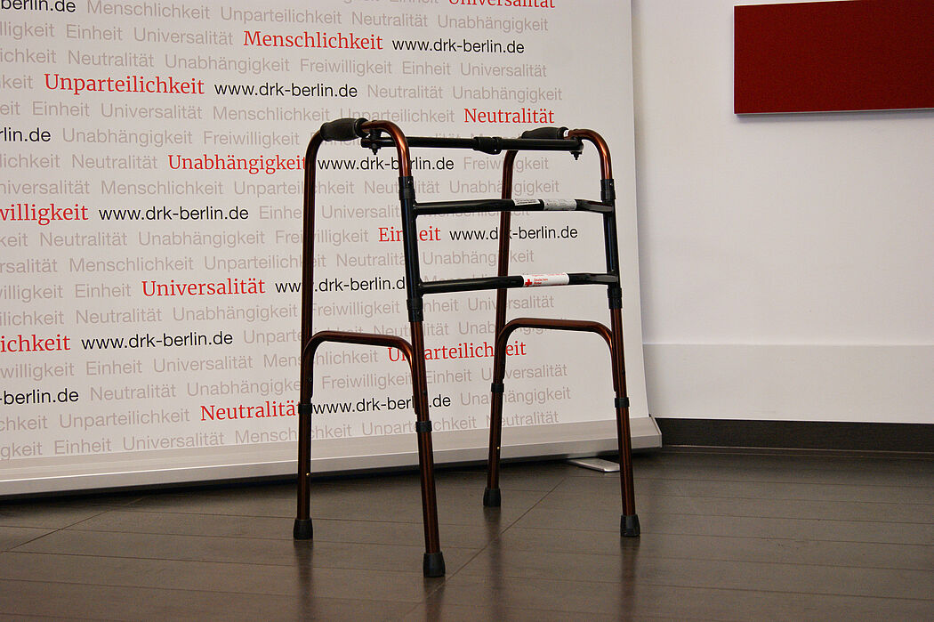 Hilfsmittelverleih - Landesverband Berliner Rotes Kreuz e.V.